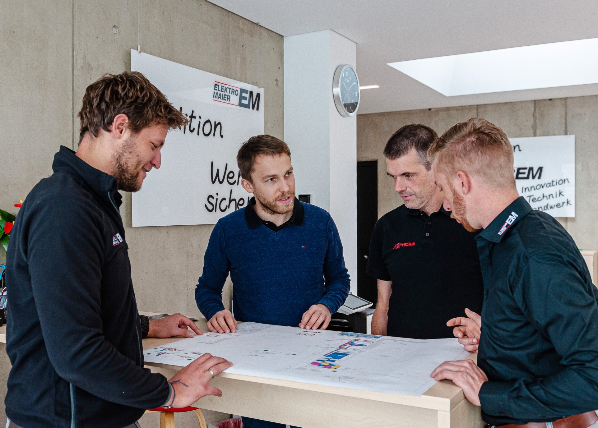 EM Group | Startseite